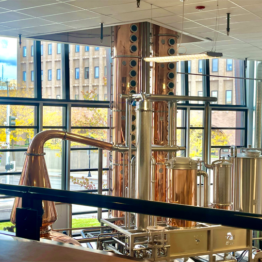 Distillery – Dry Fly Distilling